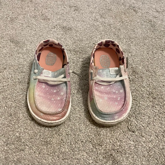 Hey Dude | Shoes | Girls Hey Dude Size K9 Colorful With Sparkle | Poshmark